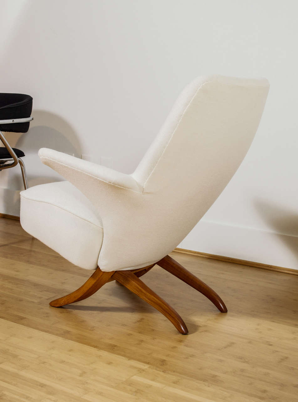 Penguin Chairs by Theo Ruth For Sale at 1stDibs