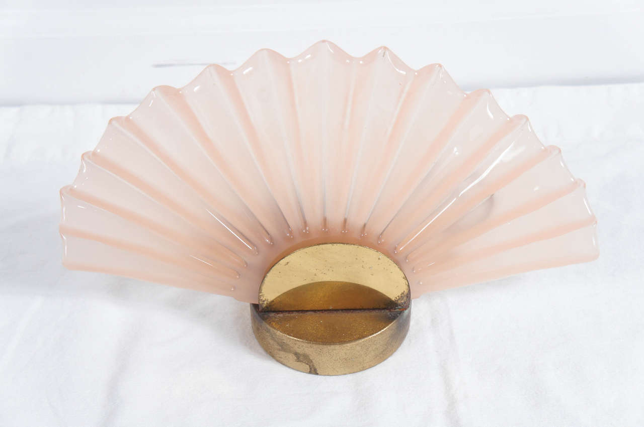 pair of Pink Murano glass clam shell lamps at 1stDibs | pink clam shells