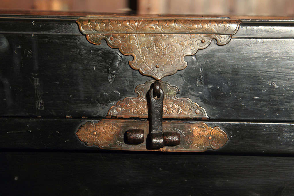 Japanese Painted Trunk at 1stDibs | japanese trunks, trunk on japanese ...