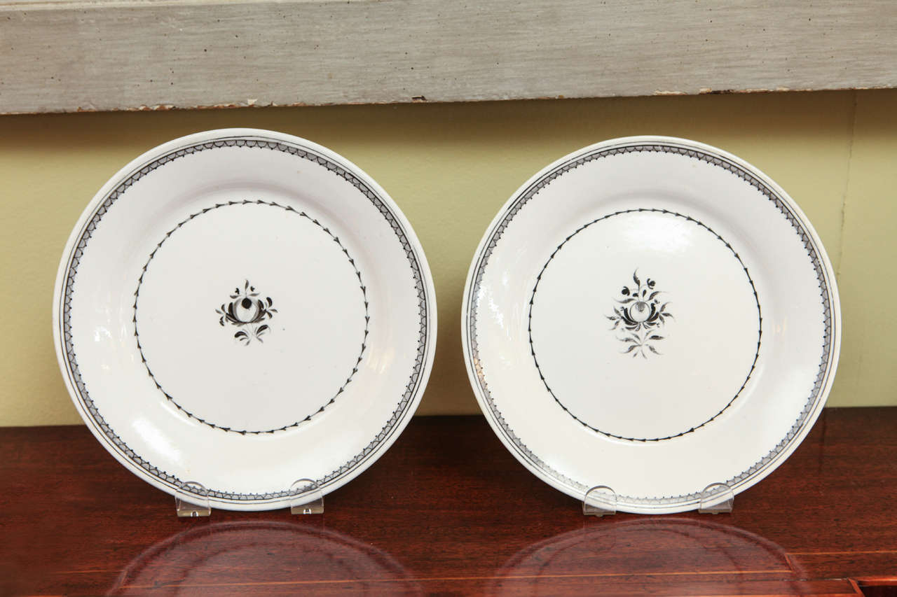 A Pair of New Hall Porcelain Plates at 1stDibs