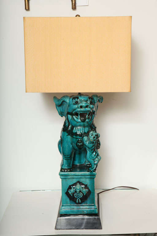 Italian Ceramic Foo Dog Lamp on Stand at 1stDibs