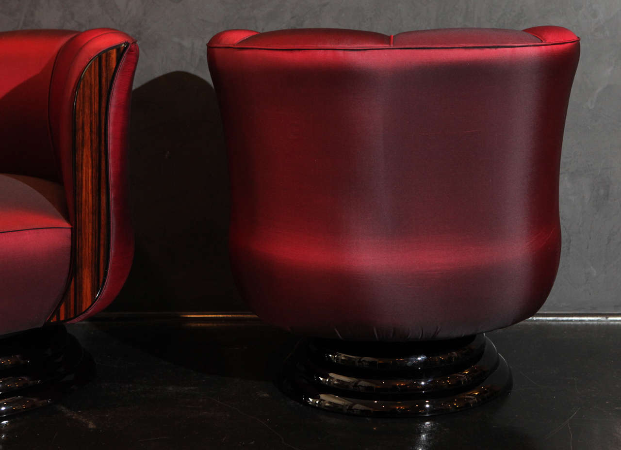 Pair of Red Silk Tulip Chairs For Sale at 1stDibs