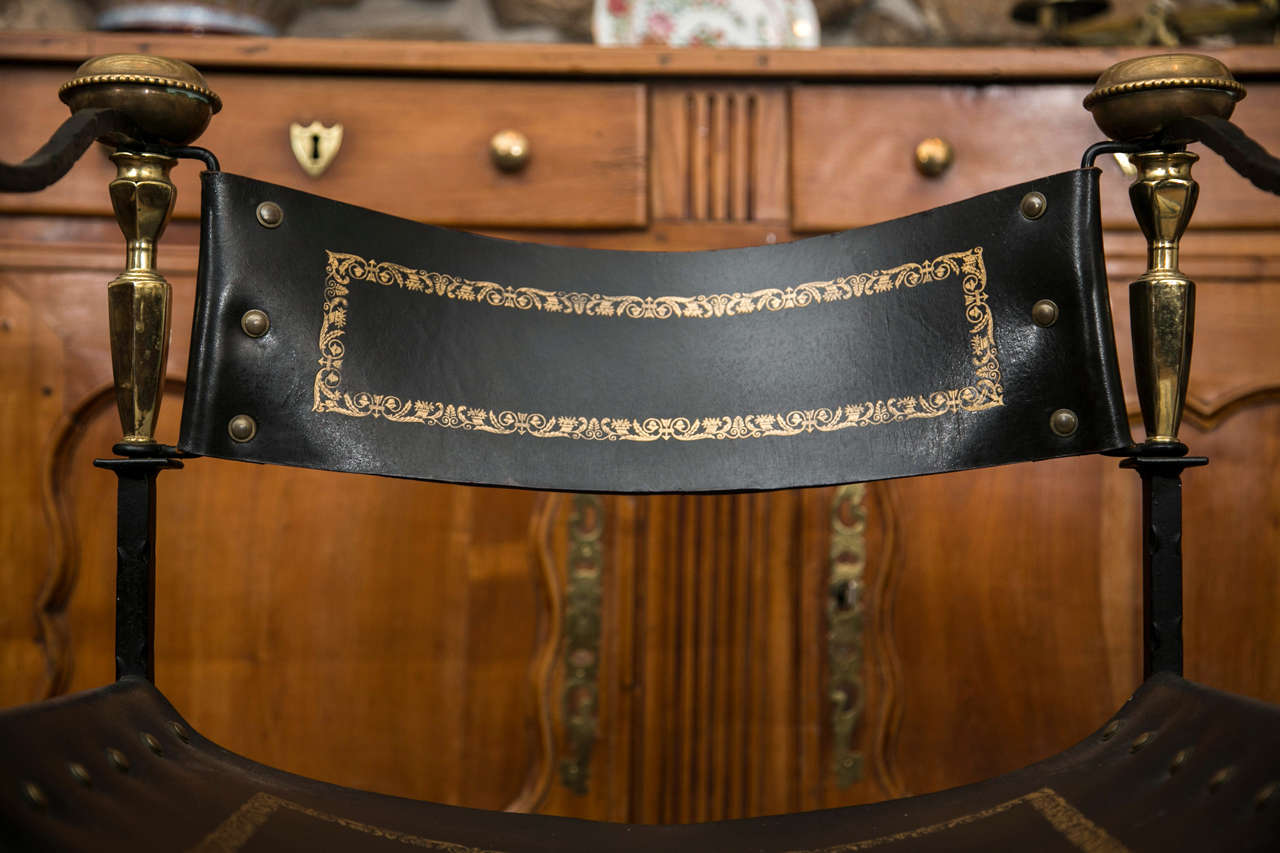 Italian Curule Armchair For Sale at 1stDibs | curule chair