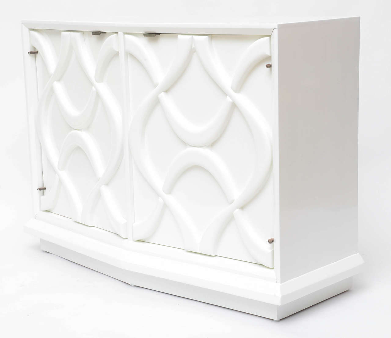 Mid-Century Modern White Lacquer Cabinet at 1stDibs