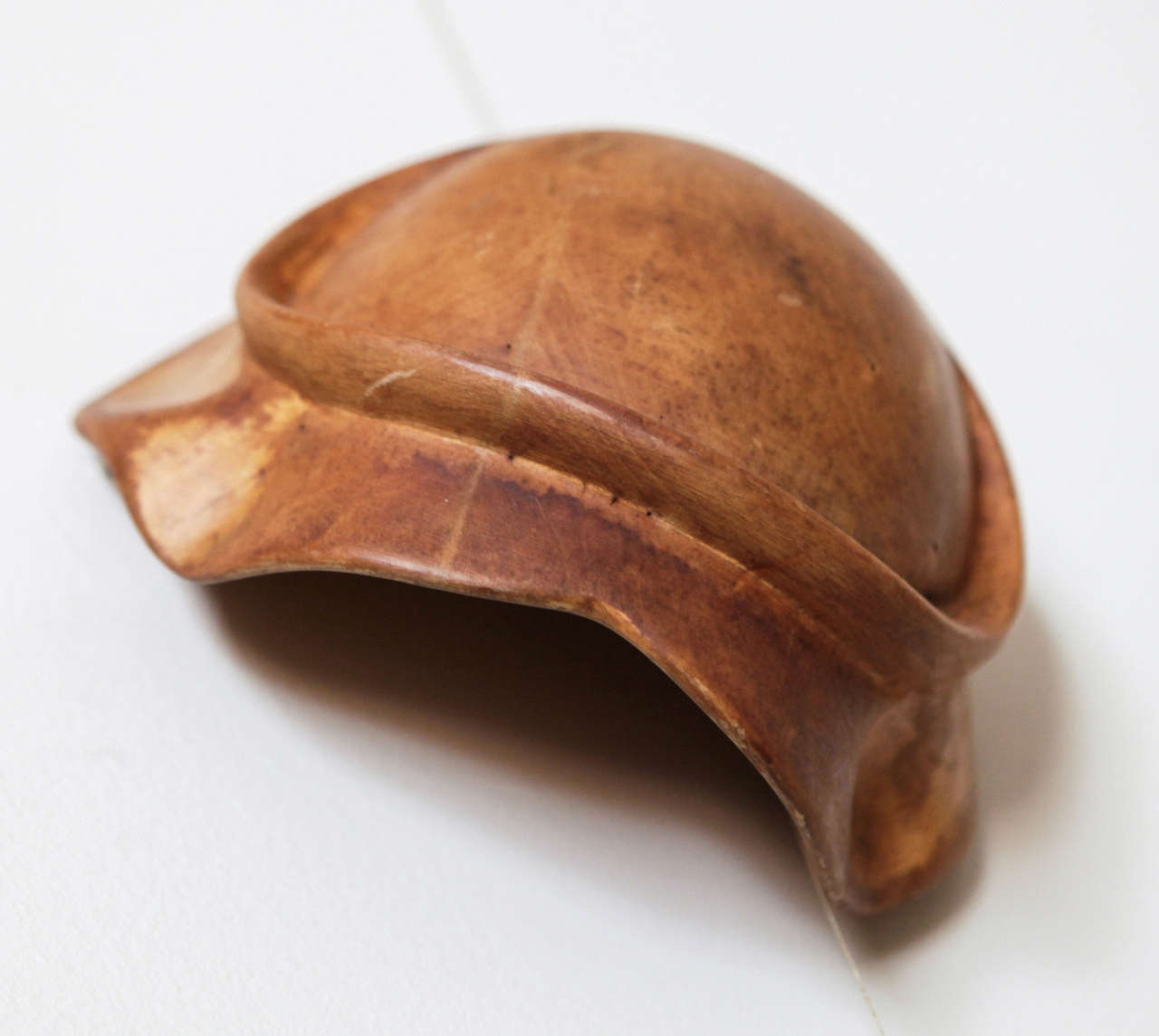 Plates for Hats Collection For Sale at 1stDibs