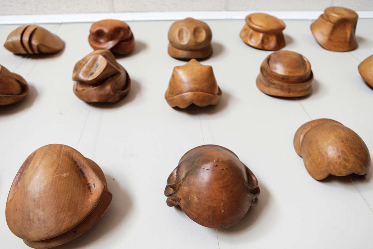 Plates for Hats Collection For Sale at 1stDibs