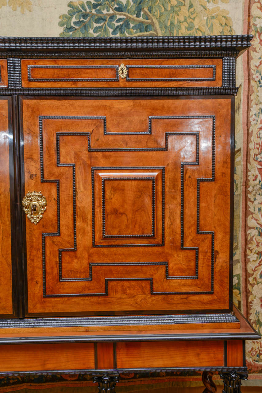 French Louis XIV Cabinet, 17th Century For Sale at 1stDibs