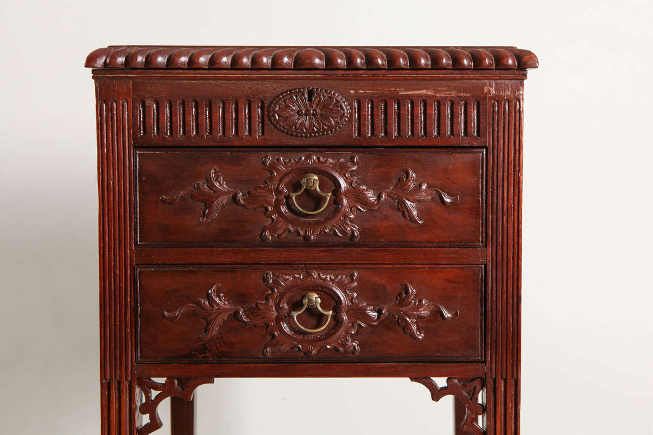 Fine Carved George III Mahogany Work Table For Sale at 1stDibs