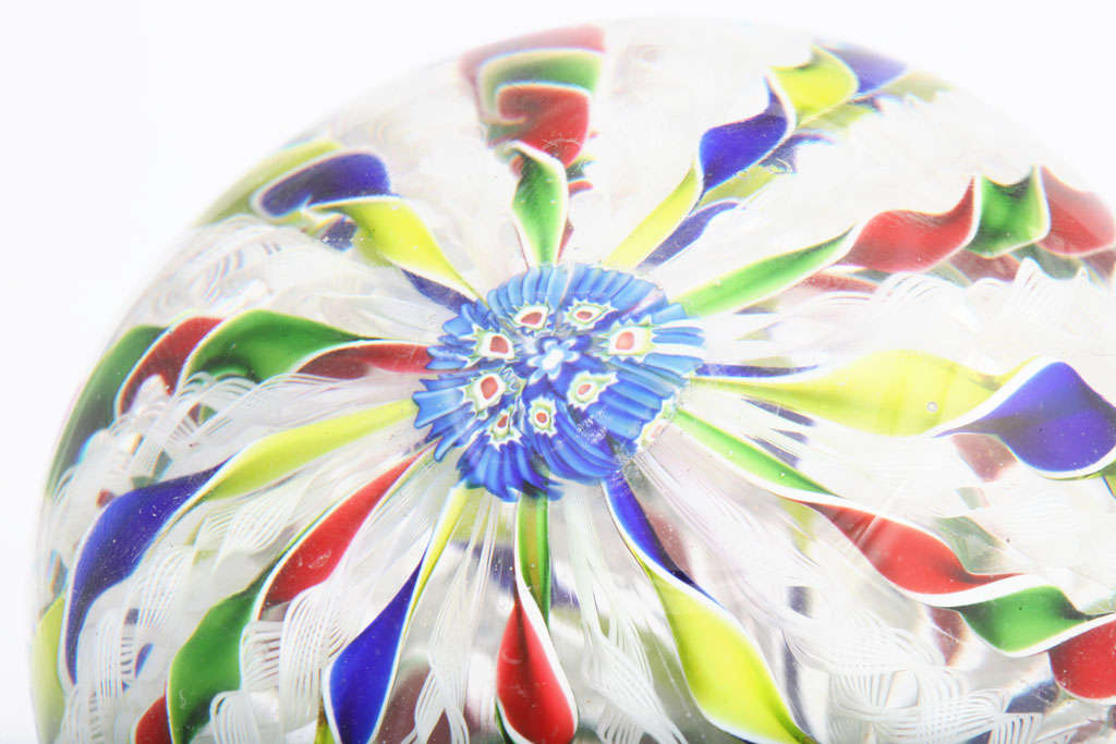 A Fine Antique St. Louis Crown Paperweight at 1stDibs