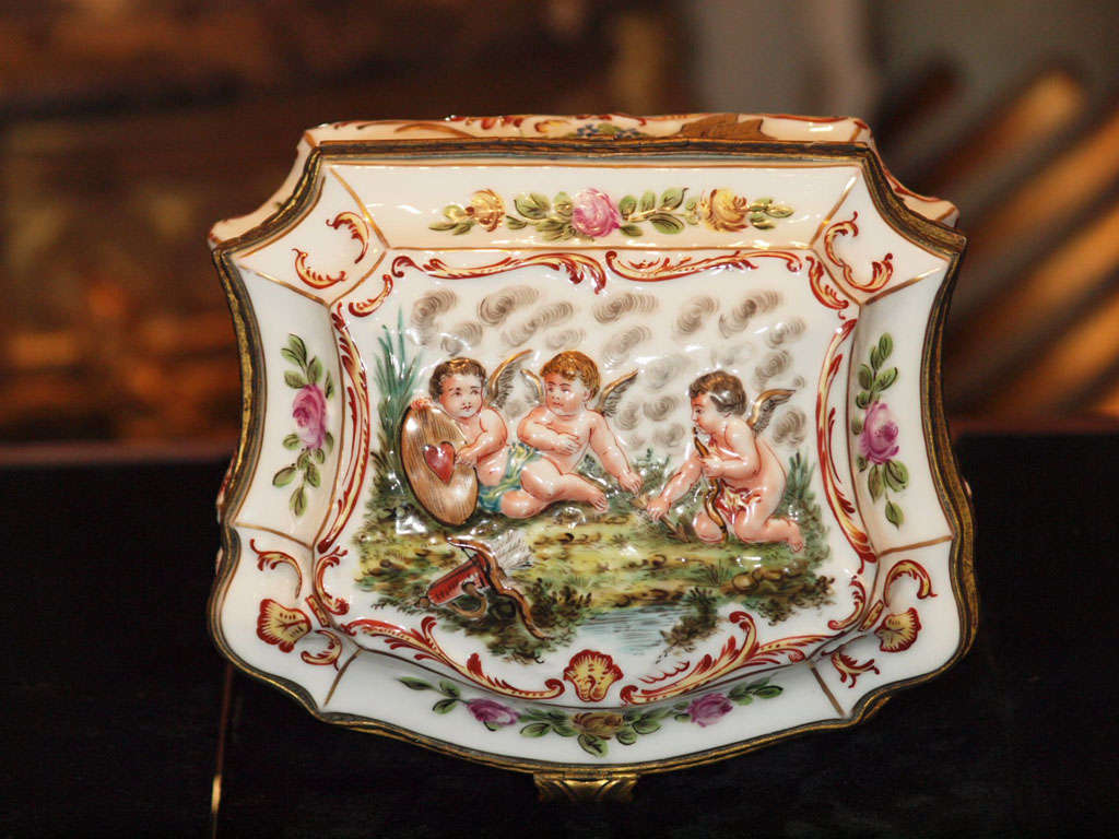 Antique Capodimonte Porcelain Box For Sale at 1stDibs