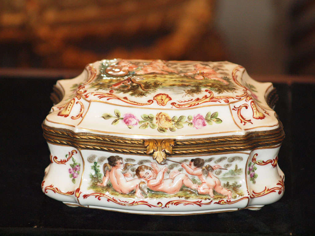 Antique Capodimonte Porcelain Box For Sale at 1stDibs