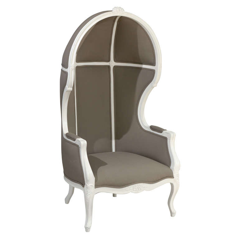 Grey Porter Chair For Sale at 1stDibs