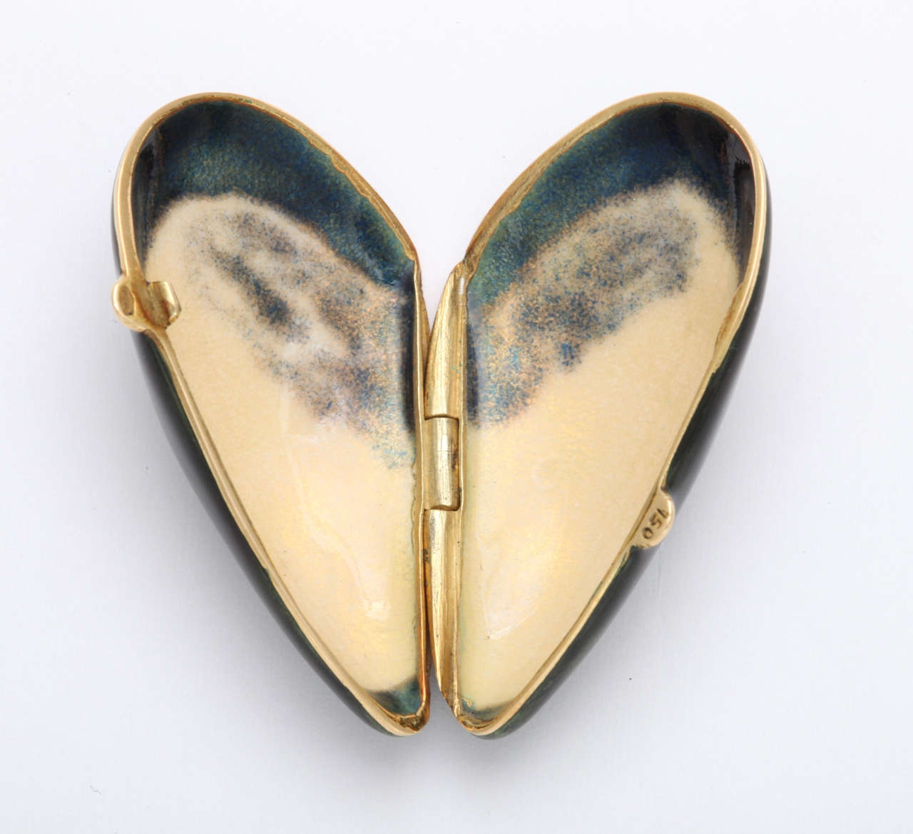 18k Gold Hand Painted Mussel Pill Box at 1stDibs