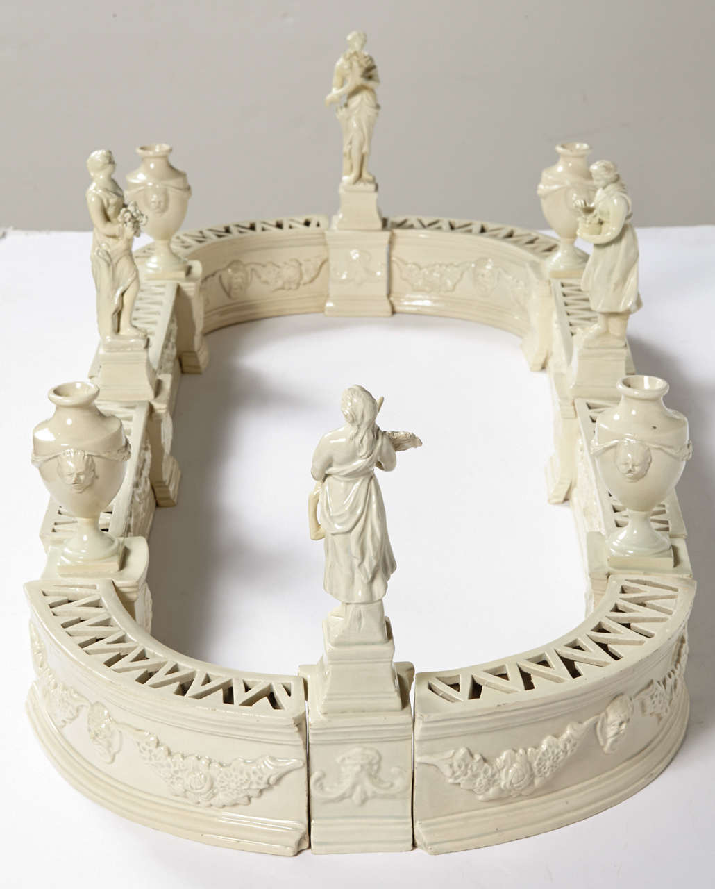 19th Century Italian Porcelain Centerpiece For Sale at 1stDibs