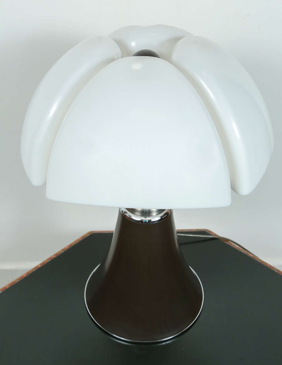 Original Pipistrello Lamp by Gae Aulenti at 1stDibs | pipistrello lamp ...