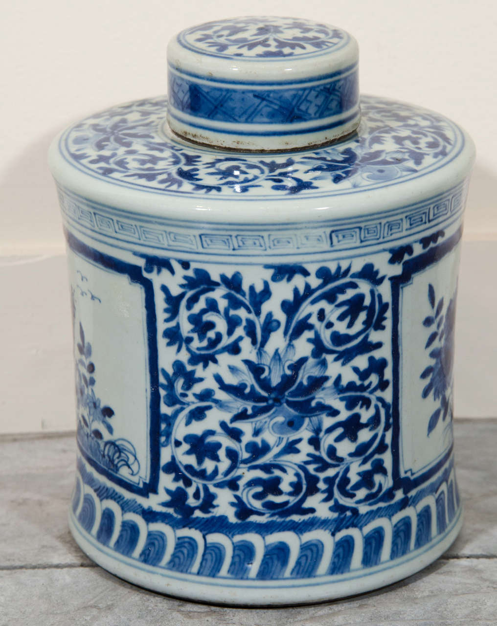 Antique Chinese Tea Jar at 1stDibs