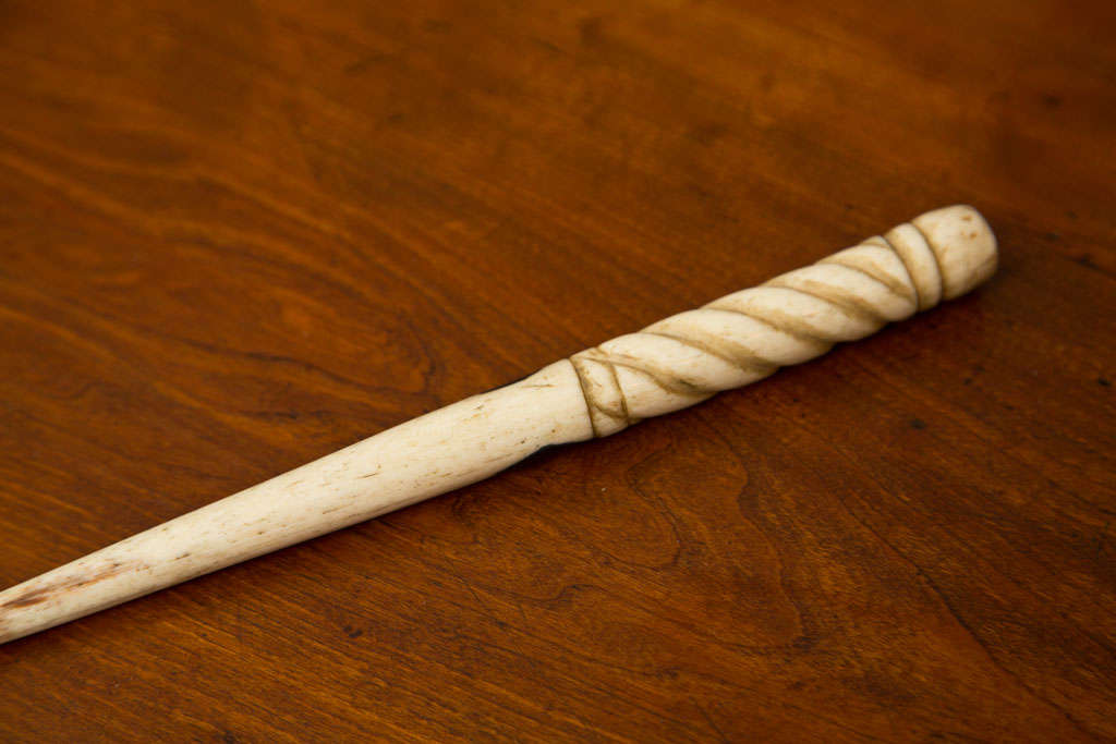 ASailor-Made Whalebone Fid With Ebony Inlay For Sale at 1stDibs