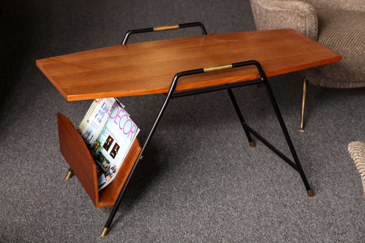 Modernist Cocktail Table Made in Milan, 1955 For Sale at 1stDibs
