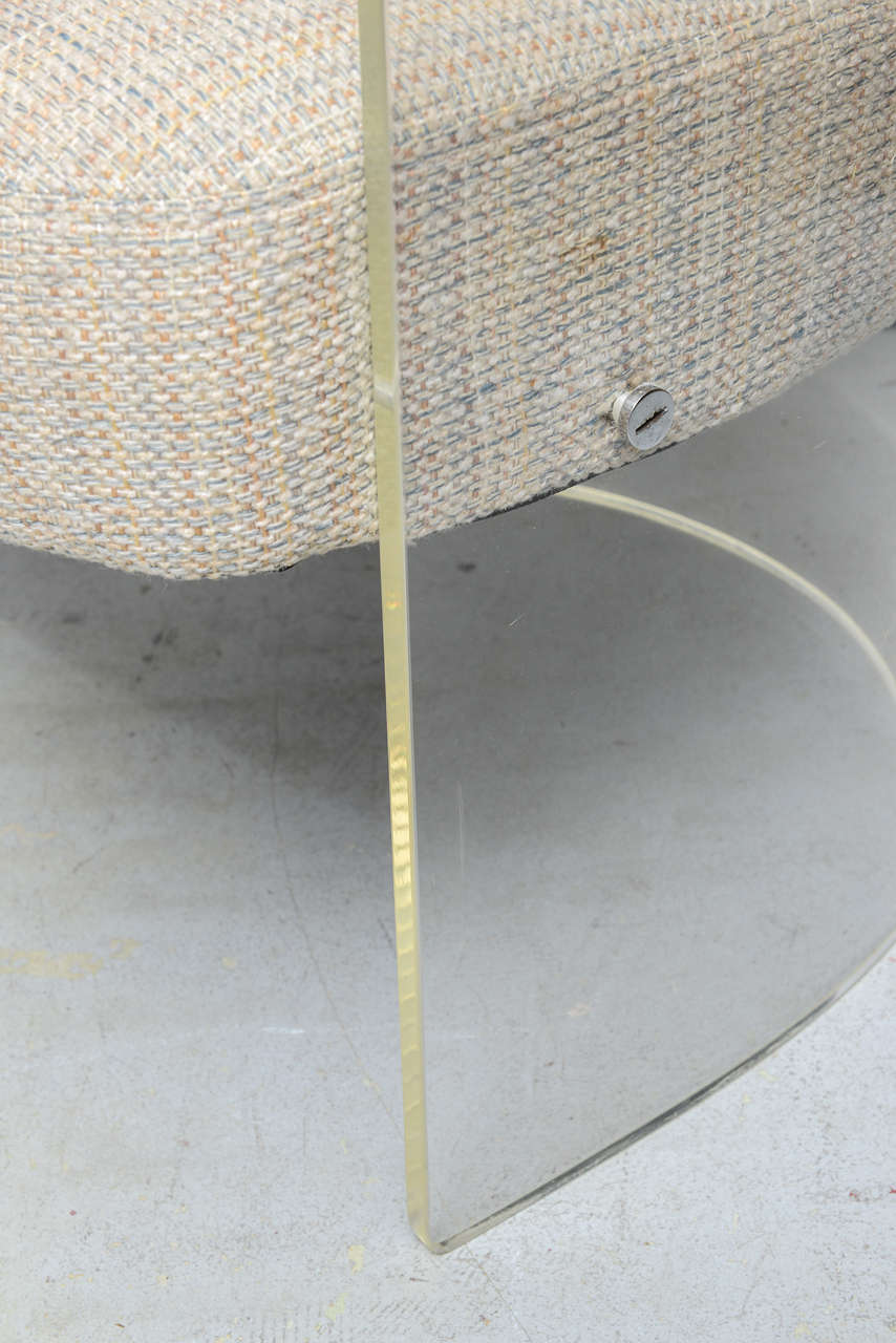 Vintage Pace Lucite Barrel Chair at 1stDibs | vintage lucite chairs