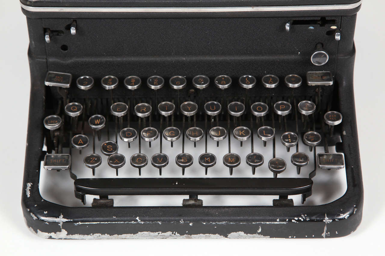 1950s Royal Typewriter at 1stDibs | 1950s typewriter, royal typewriter ...