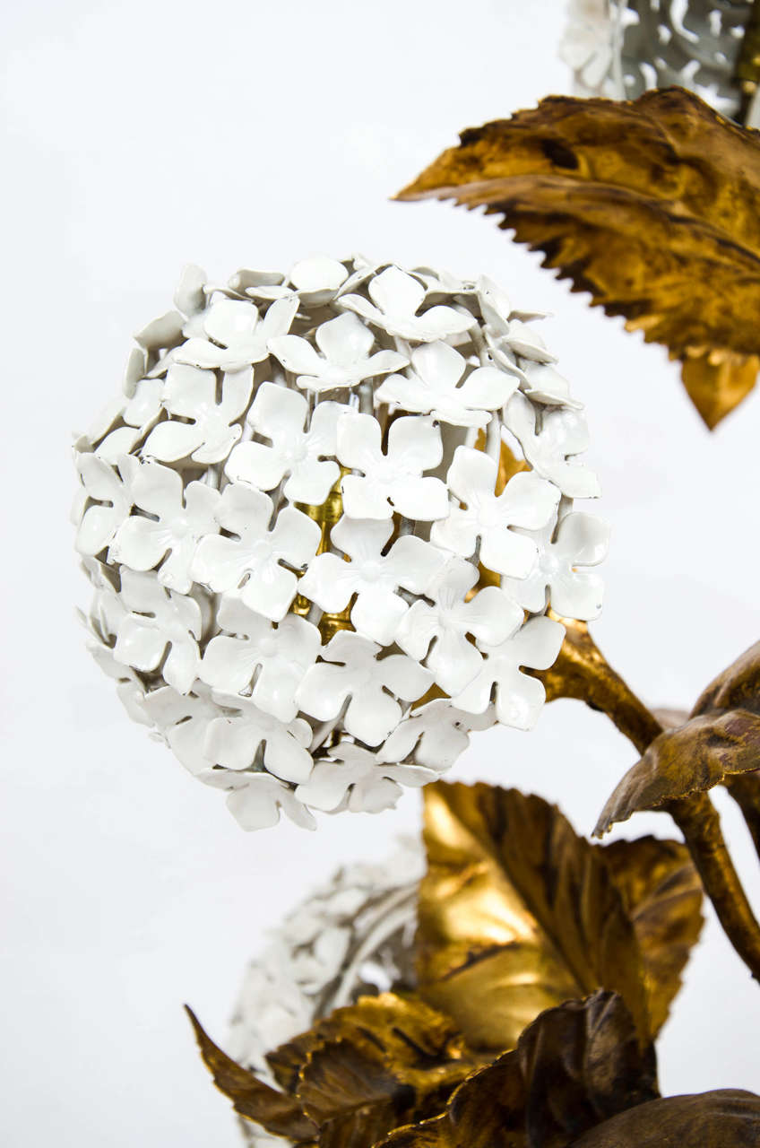 Rare 1950s US Hydrangea Table Lamp at 1stDibs | vintage hydrangea lamp ...