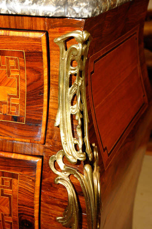 18thc Regence chest For Sale at 1stDibs