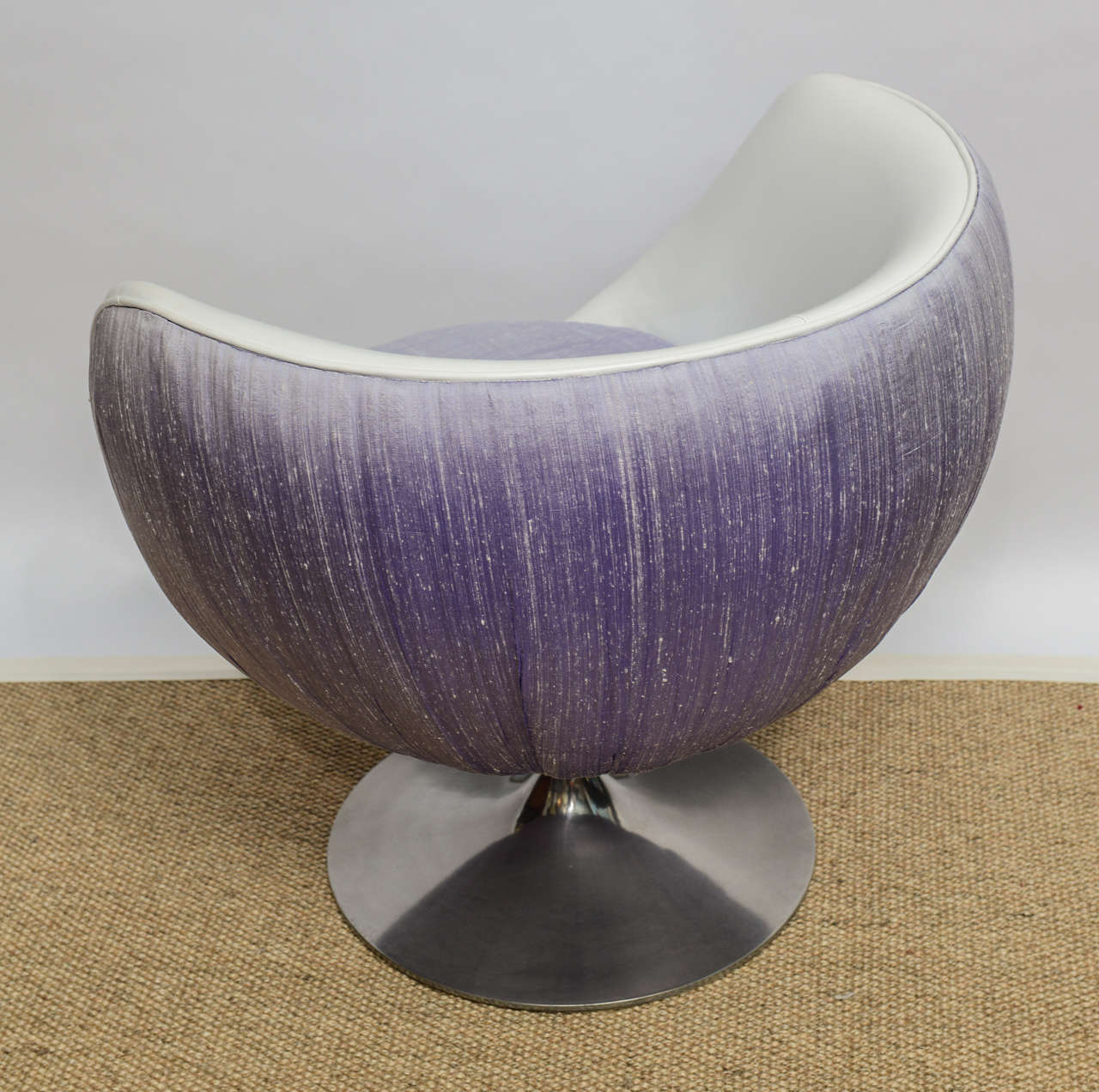 1960's Space Age Swivel Lounge Chair at 1stDibs