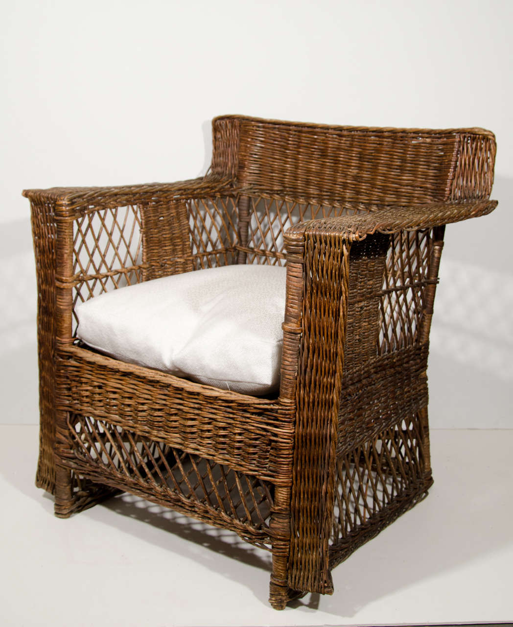 Stickley Wicker Chair at 1stDibs | stickley wicker furniture, stickley ...