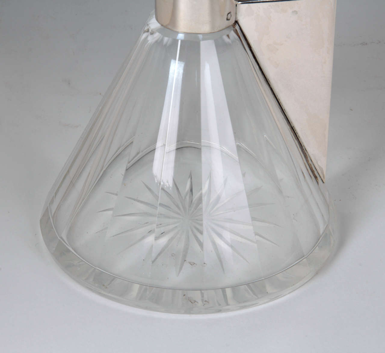 Frantisek Bibus Architectural Vienna Secession Decanter c. 1910 For ...