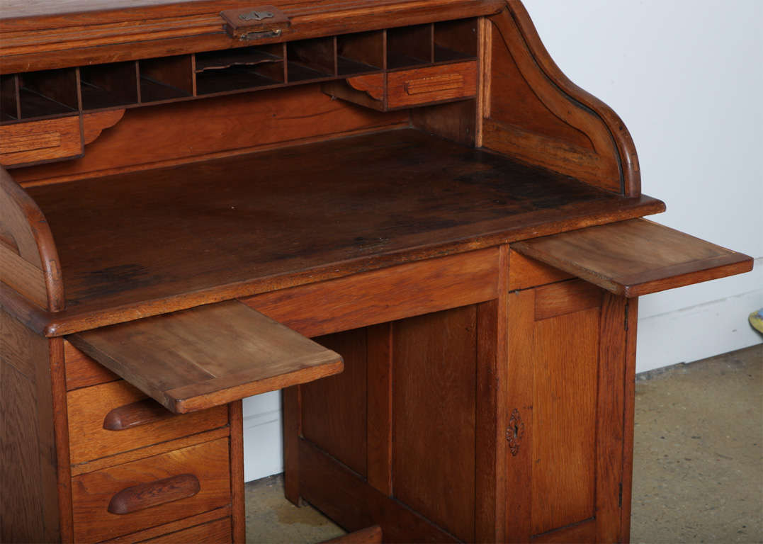 Victor Safe and Lock Oak Roll Top Desk For Sale at 1stDibs | how to ...
