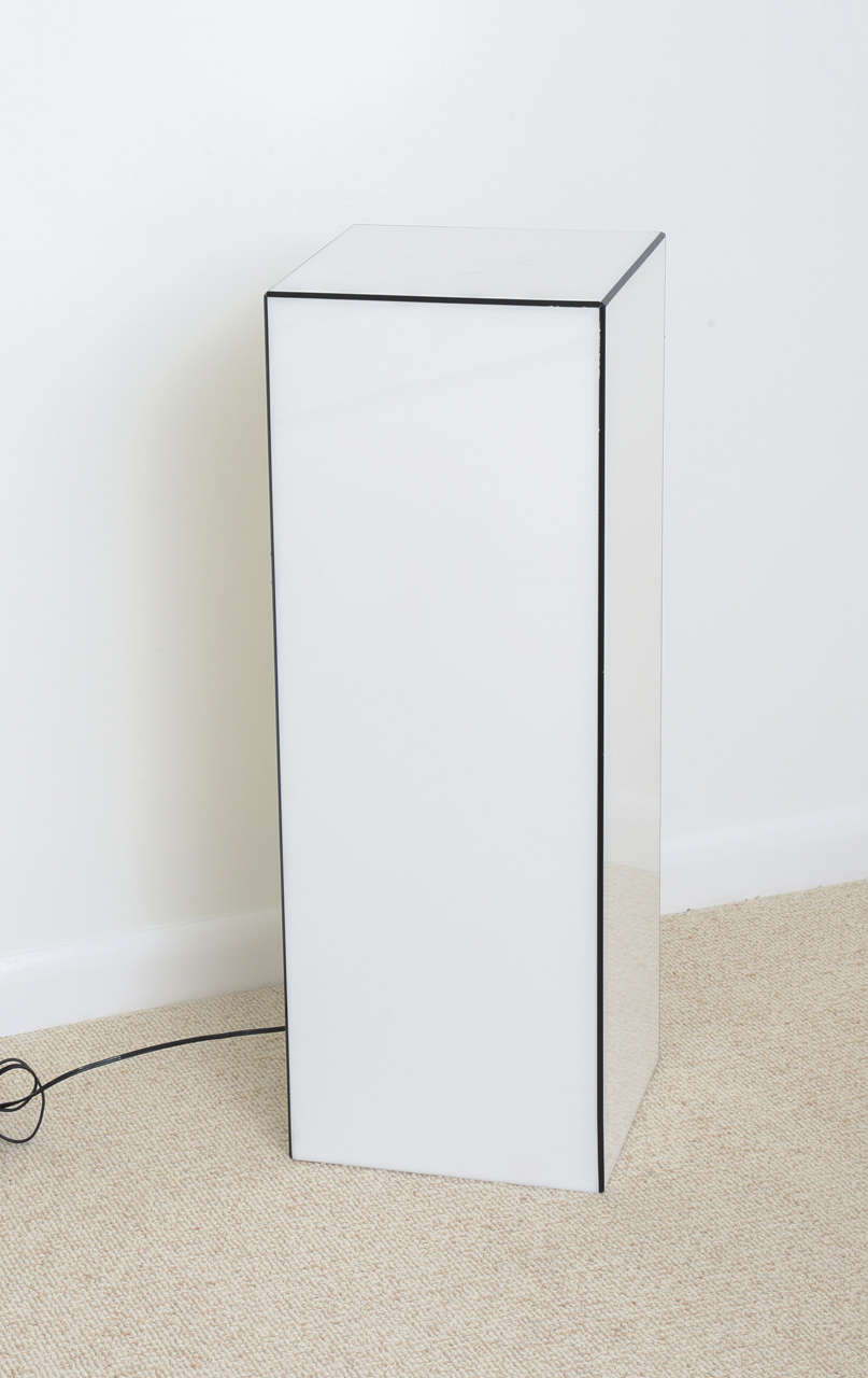 Lighted Acrylic Pedestal at 1stDibs | lighted pedestal
