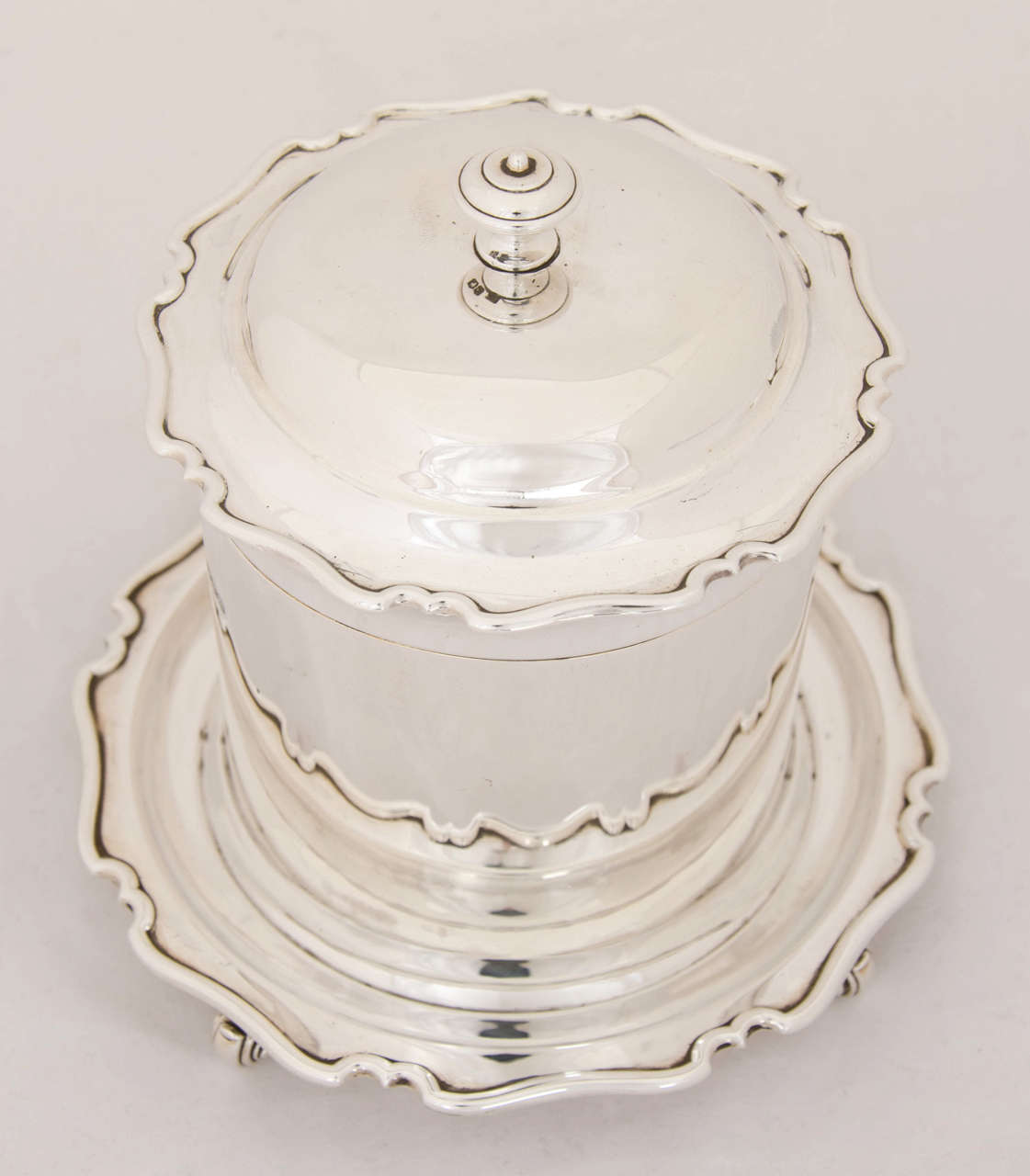 Sterling Silver Biscuit Box For Sale at 1stDibs | silver biscuit.com ...
