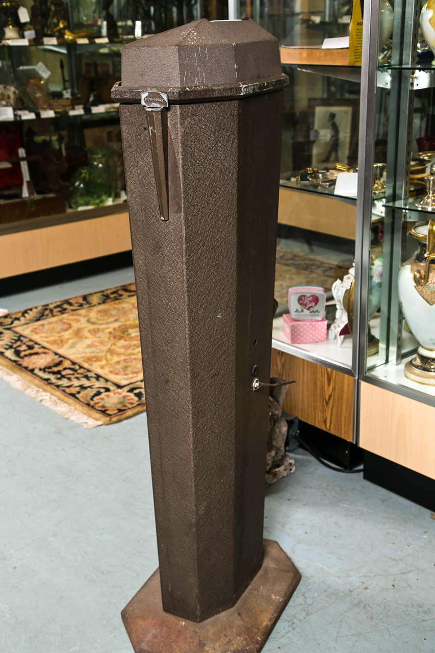 1940's Dow Jones Stock Ticker Machine at 1stDibs