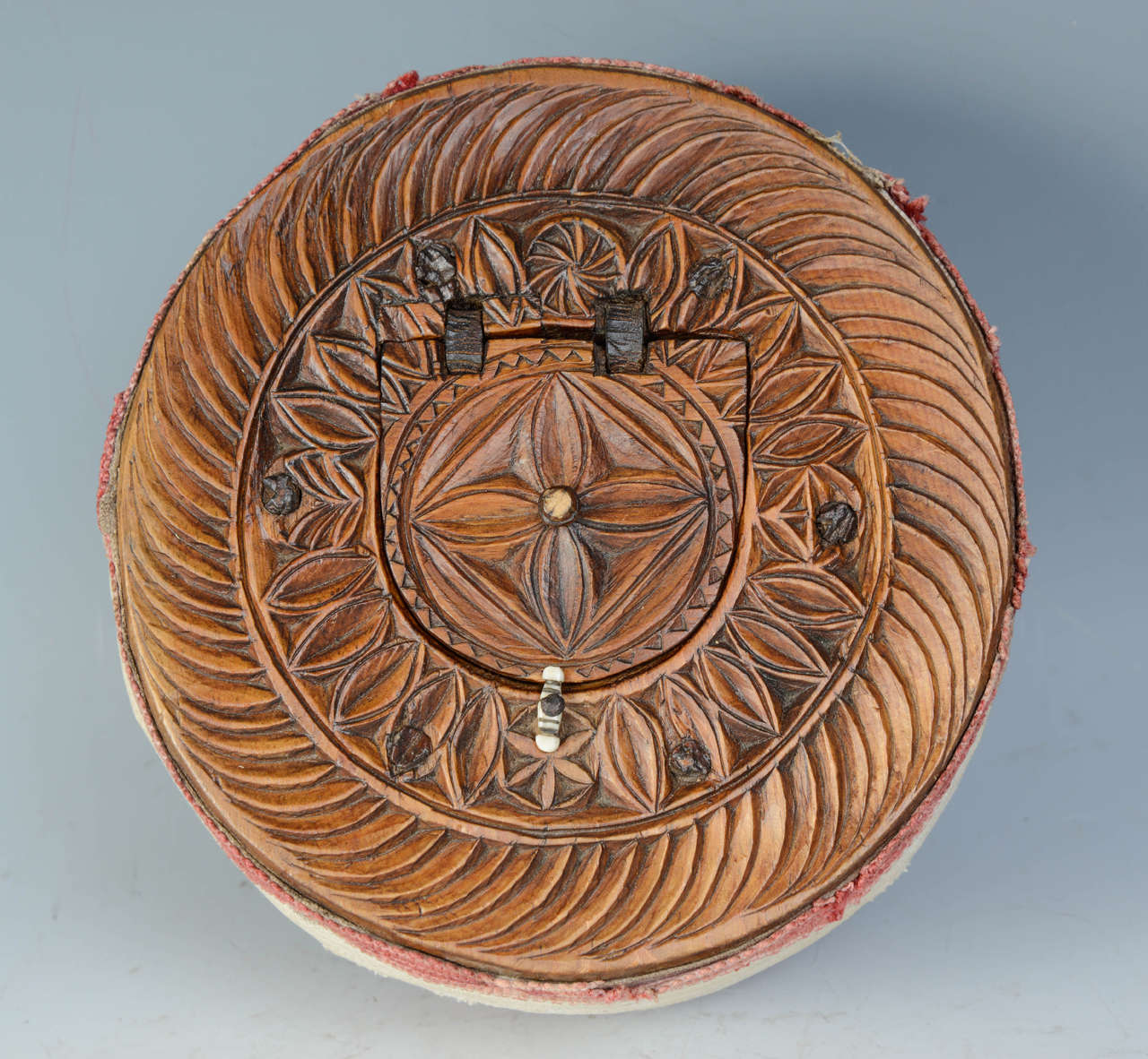18th Century French Alpes Lacemaking Drum For Sale at 1stDibs