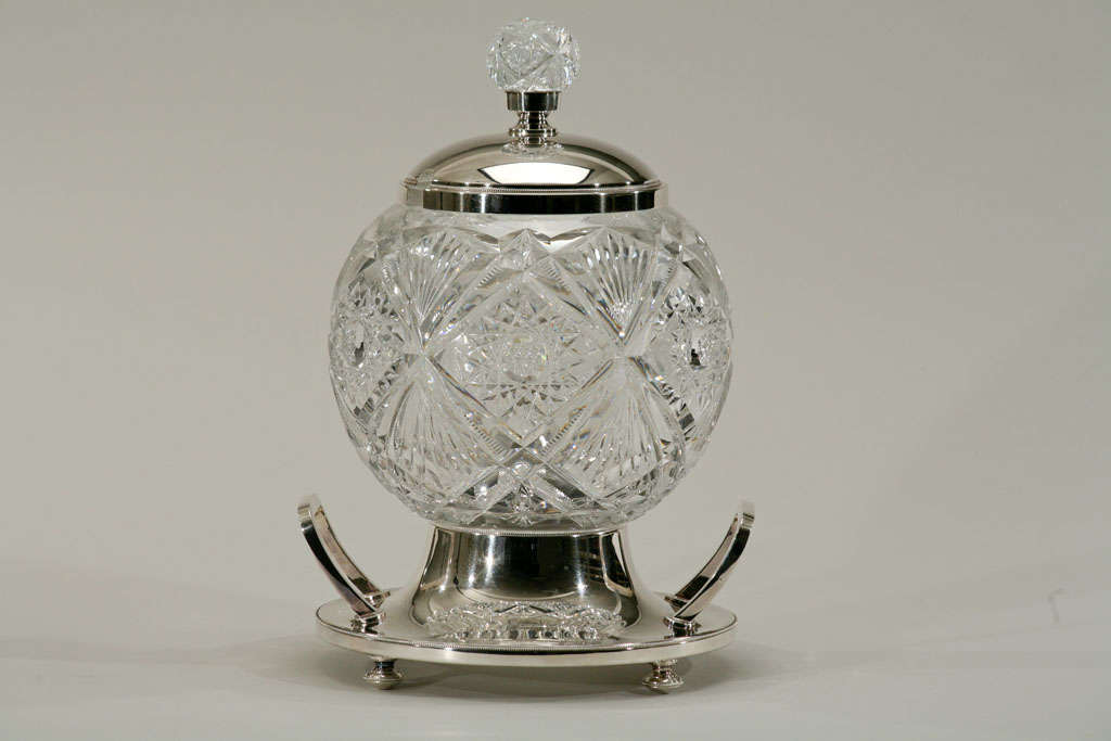 WMF Globe-Shaped Cut Crystal Punchbowl On Stand For Sale at 1stDibs ...