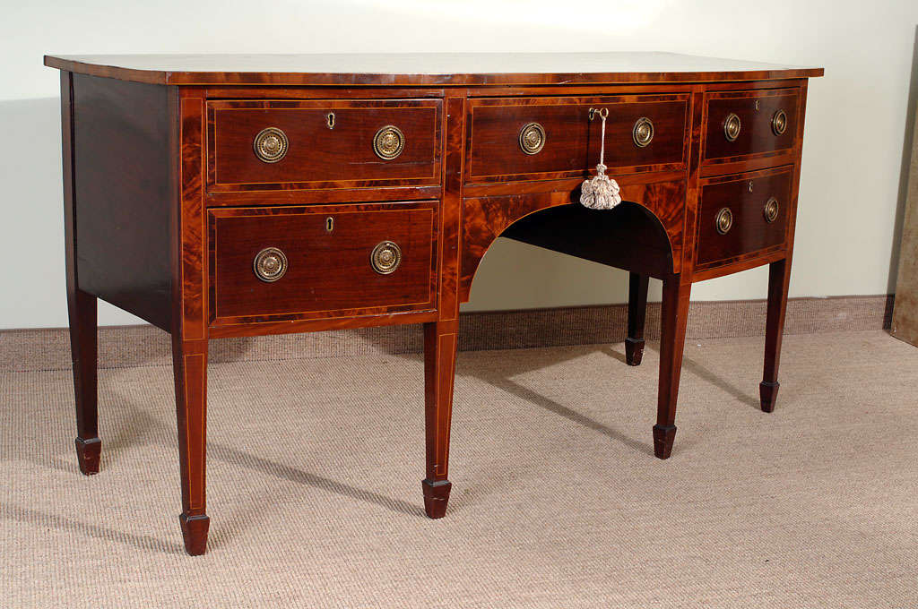 Low English Sideboard - Hunt board For Sale at 1stDibs