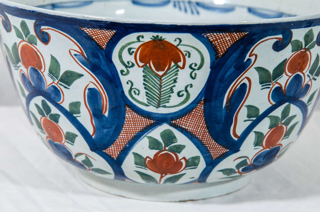 18th Century Dutch Delft Bowl Painted in Polychrome Colors at 1stDibs