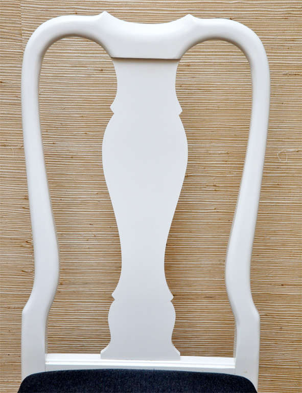 Six White Lacquer Queen Anne Dining Chairs at 1stDibs