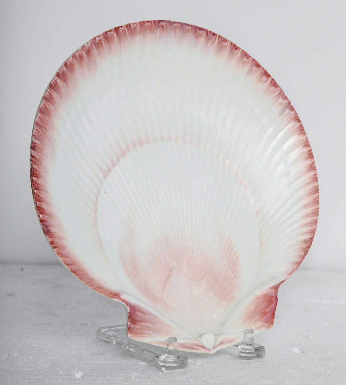 Wedgwood Pearlware Shell Plate at 1stDibs | wedgwood shell plate ...
