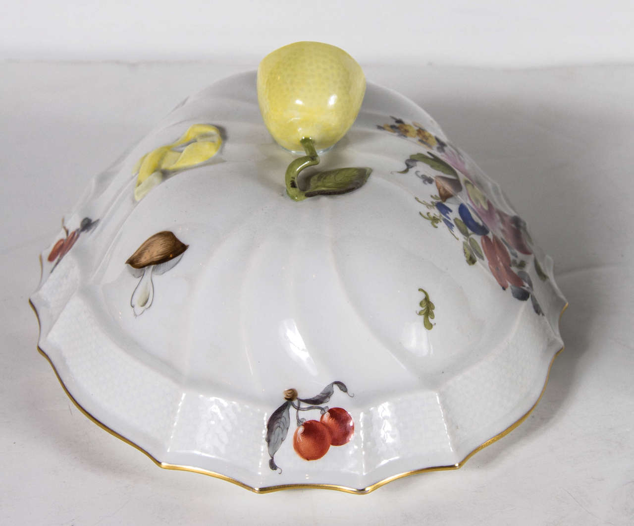 Exquisite and Fine Porcelain Tureen by Herend at 1stDibs | herend tureen
