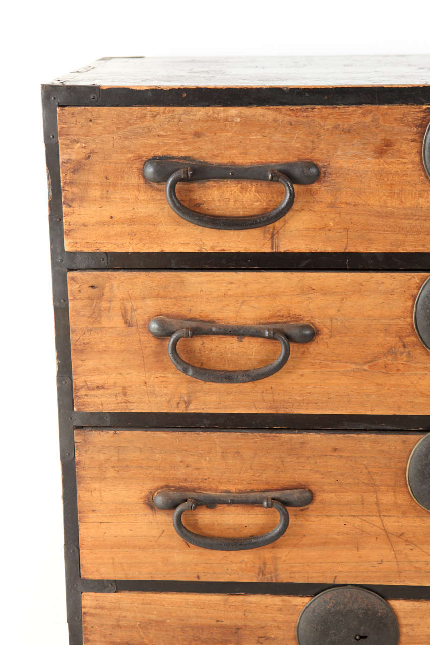 Japanese Chest of Drawers / Tansu at 1stDibs | japanese drawers ...