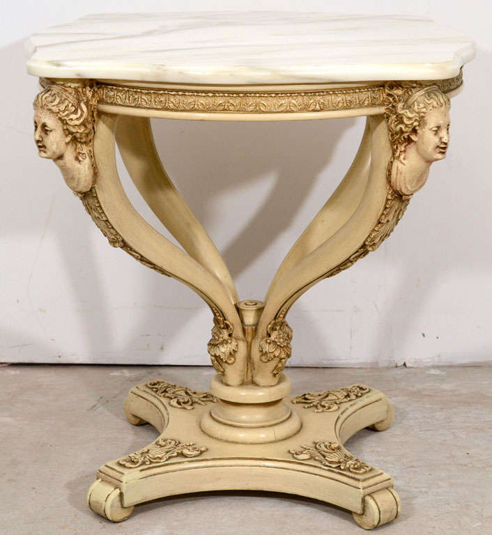 Pair of Italian Side Tables For Sale at 1stDibs