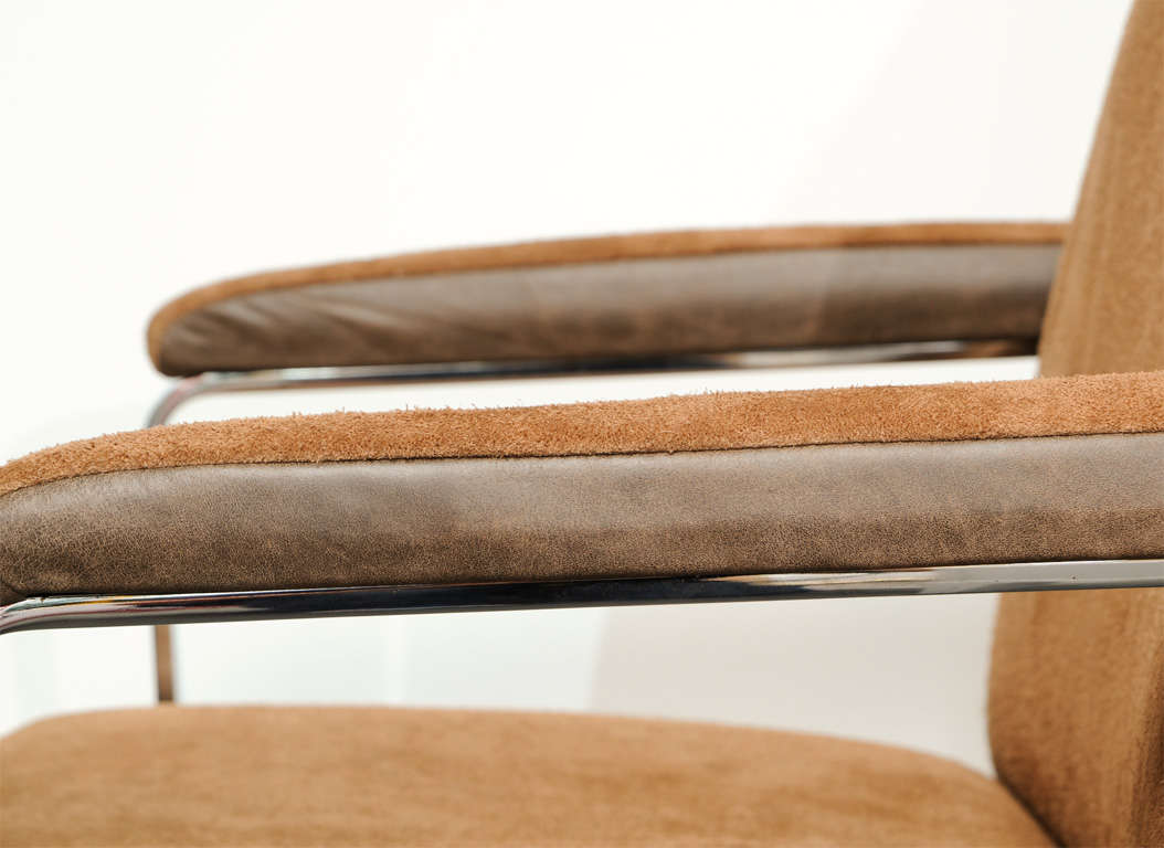 Leather and Chrome Arm Chair For Sale at 1stDibs