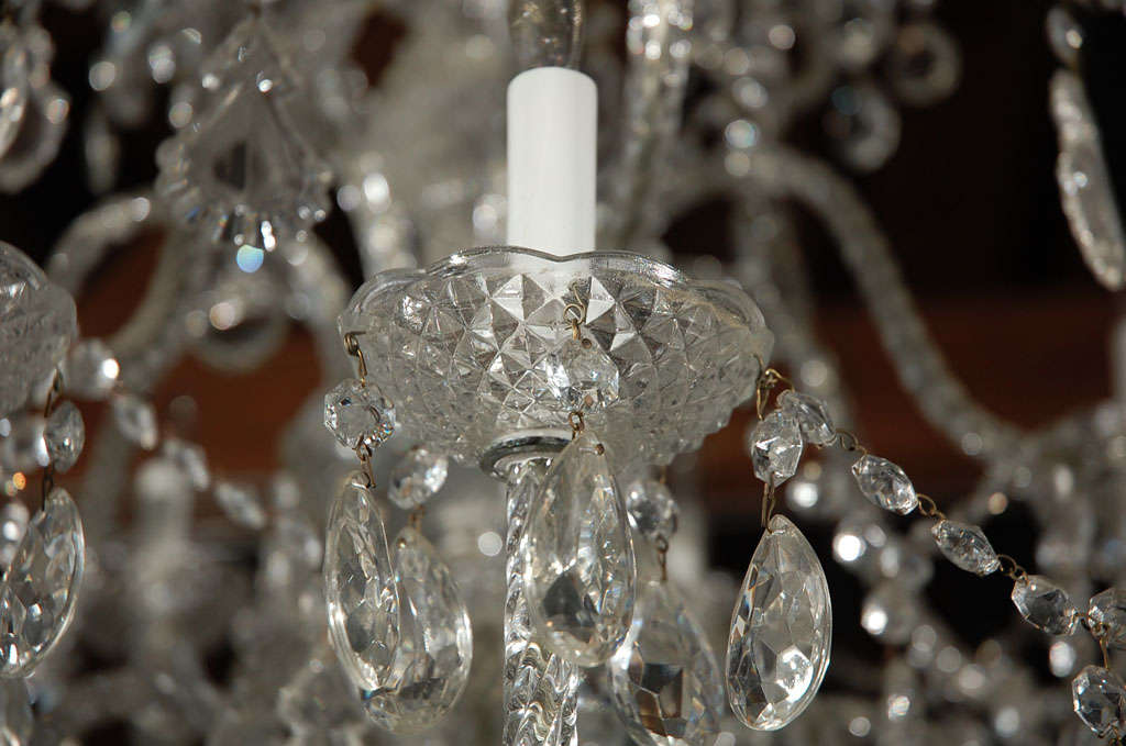 Pair of English Georgian Crystal Chandeliers at 1stDibs