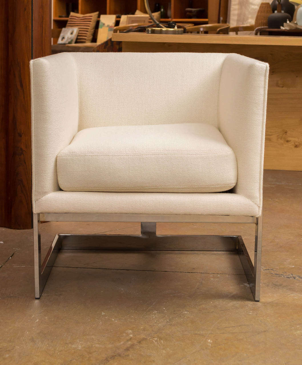 Milo Baughman - "T Back" at 1stDibs