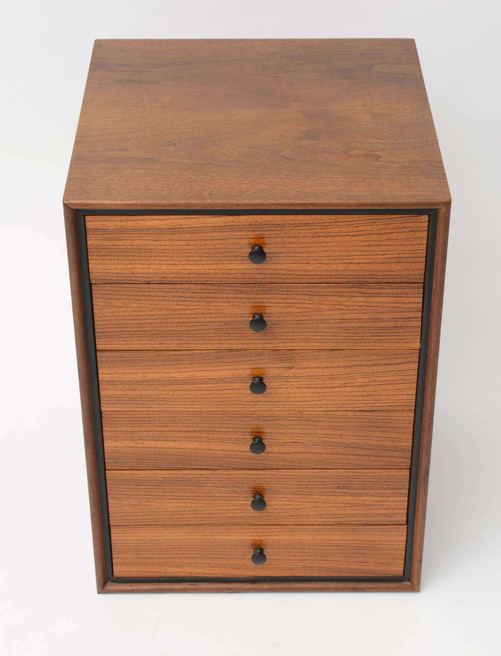 Kipp Stewart Jewelry or Silver Cabinet For Sale at 1stDibs