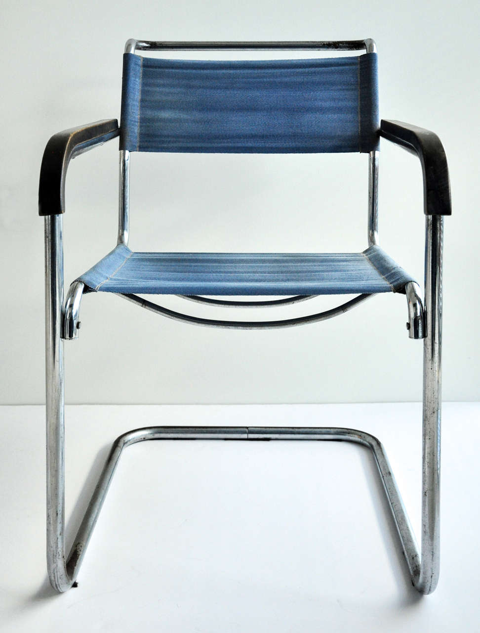 Marcel Breuer Tubular Steel Armchair for Thonet, Bauhaus at 1stDibs ...