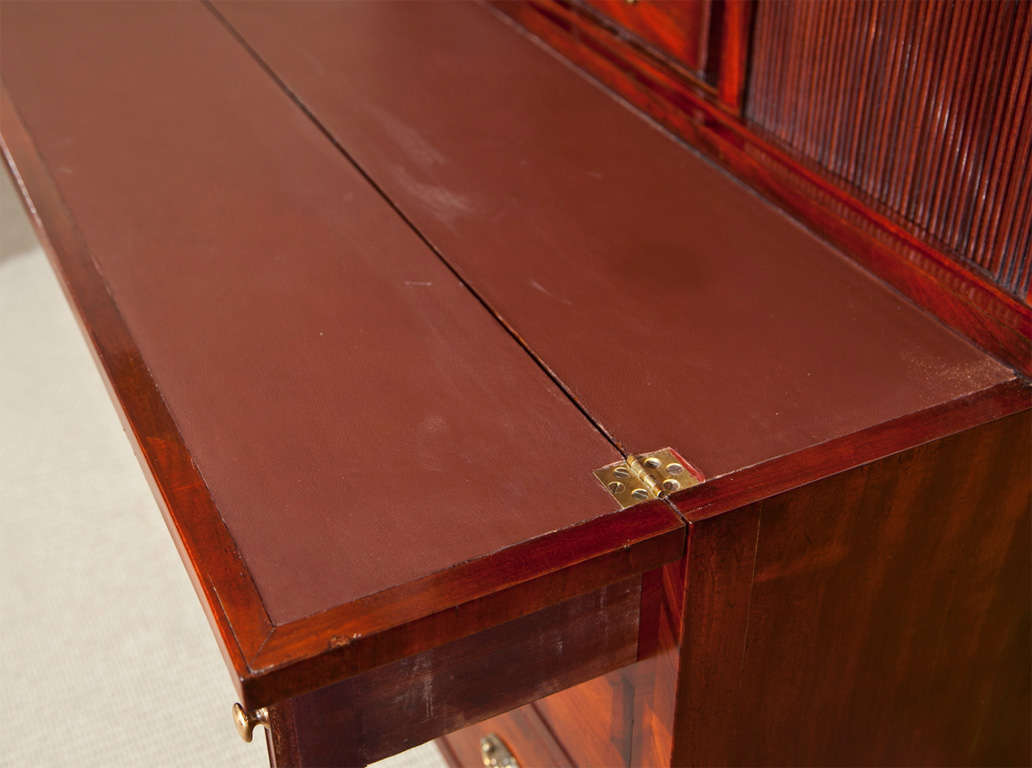 Hepplewhite Mahogany Secretary Desk at 1stDibs