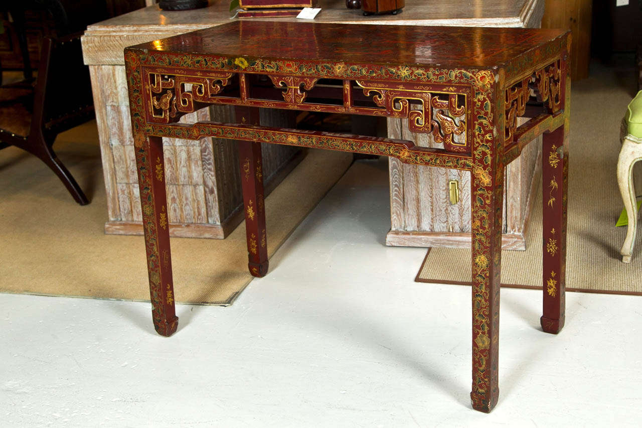 Antique Chinese Altar Table at 1stDibs | chinese altar tables