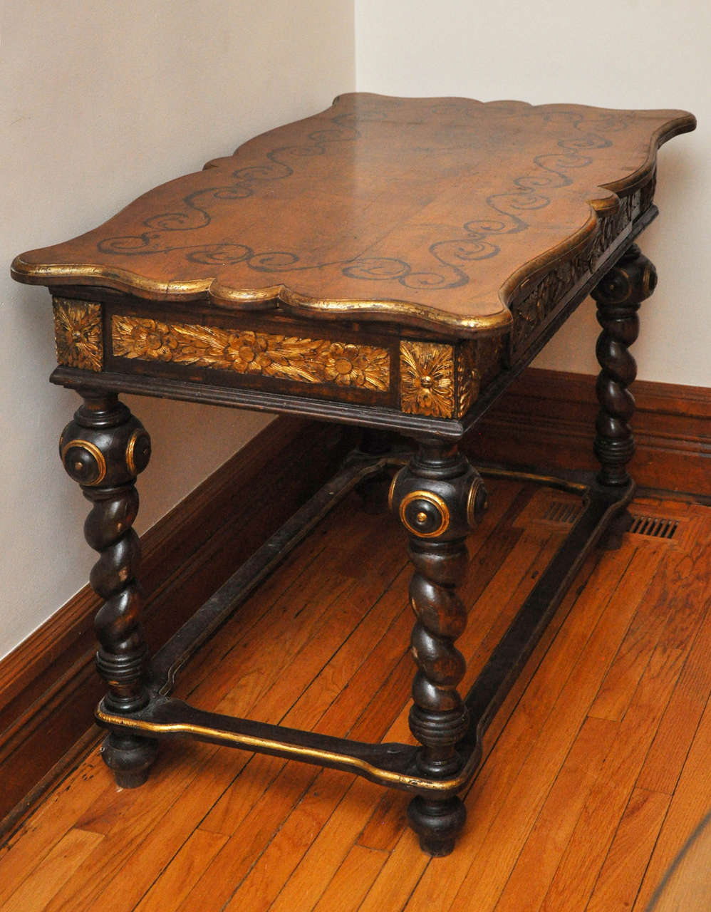 Italian Gilded Hall Table For Sale at 1stDibs